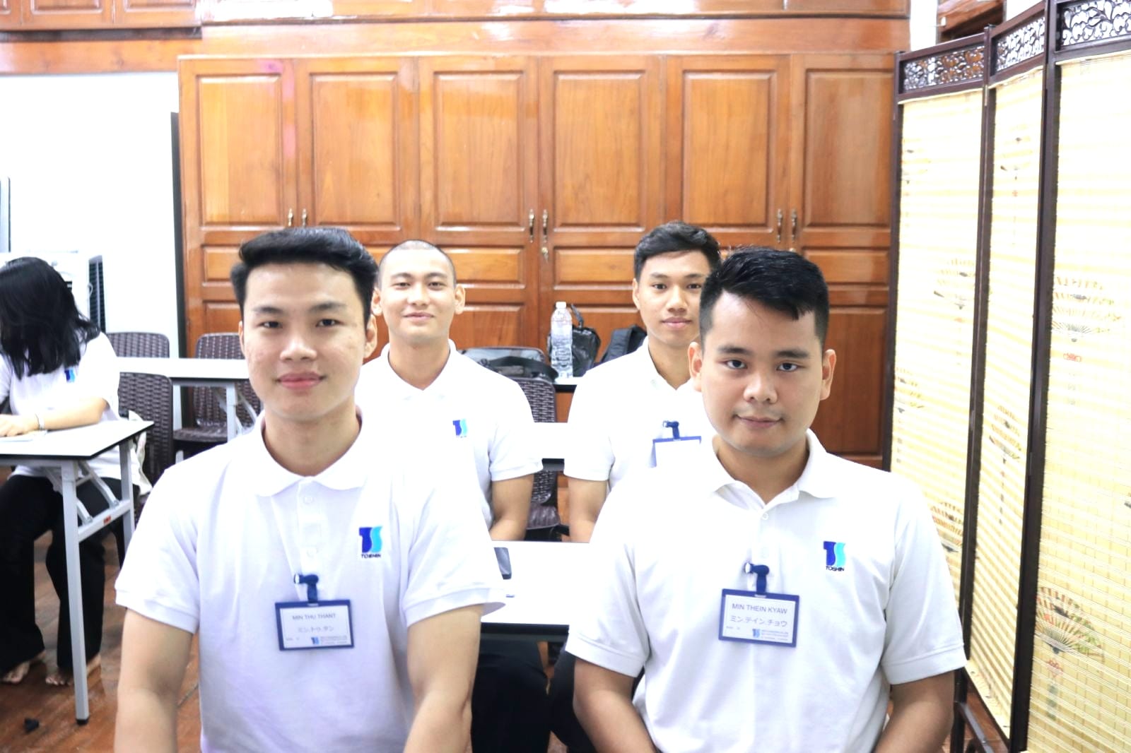 東京・大阪の外食企業様に18名内定 – 株式会社JMTS